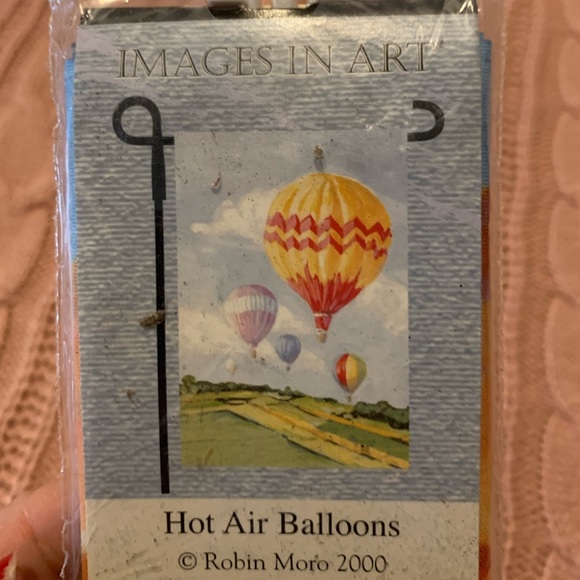 Images In Art | Other | New Images In Art Garden Outdoor Flag 5x11 Hot ...